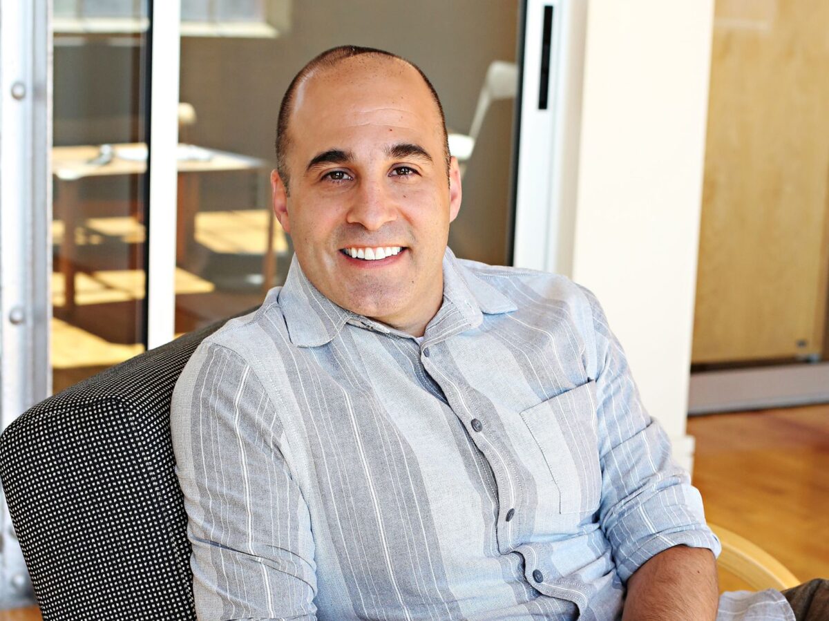 Ogden man is author of book that chronicles birth defect | News, Sports ...